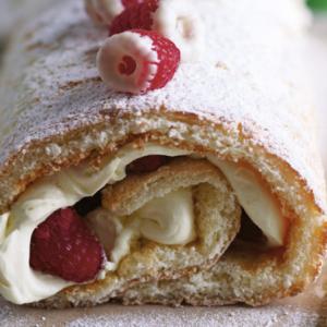 Perfect light summer dessert | lady.co.uk